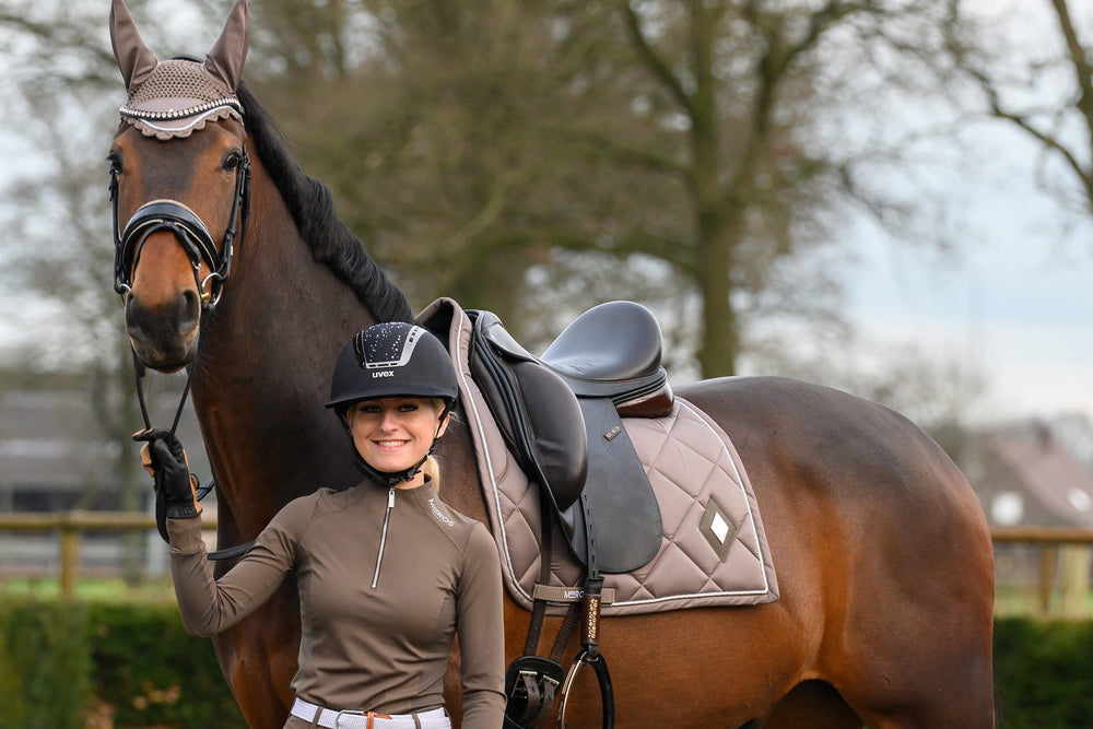 Mrs. Ros Ambassador Jette de Jong | Mrs. Ros